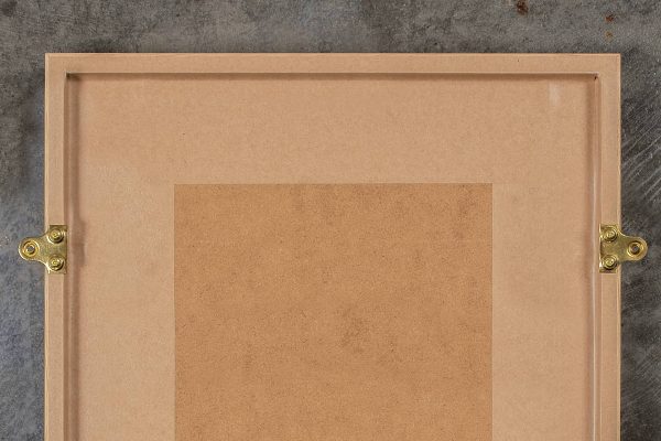 A short guide on how to hang artwork for an exhibition - Beyond Print